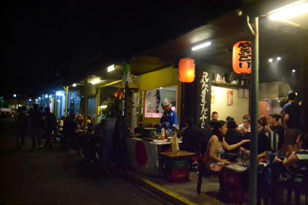 PICTURES: Night Strolling In Cubao - Quedank