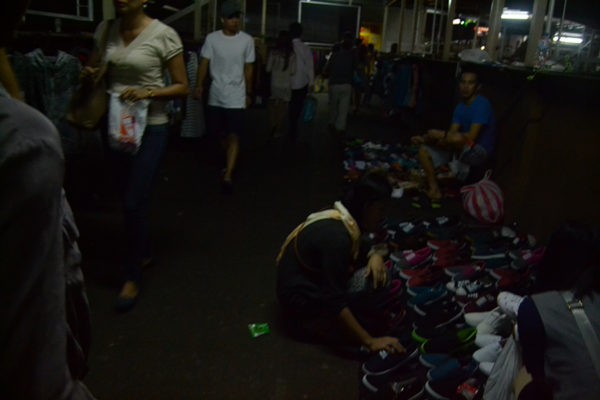 PICTURES: Night Strolling In Cubao