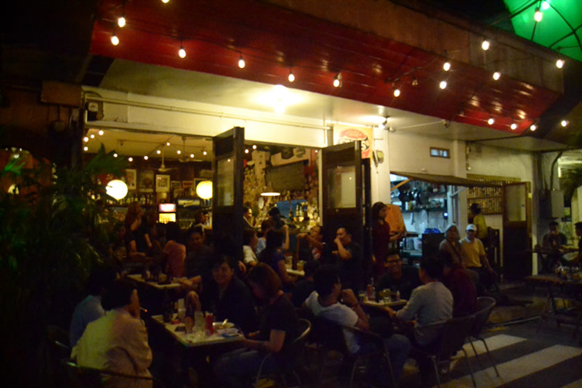 PICTURES: Night Strolling In Cubao - Quedank