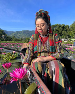The T'boli Dream Weavers by the Lake Sebu in South Cotabato - Quedank